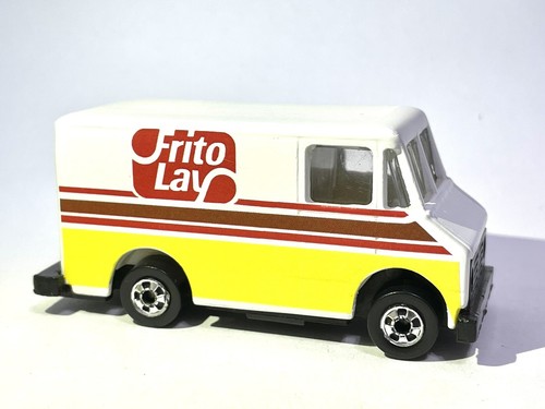 “CUSTOM MADE / RESTORED” Hot Wheels SIMPSONS Vintage white Frito Lay ...