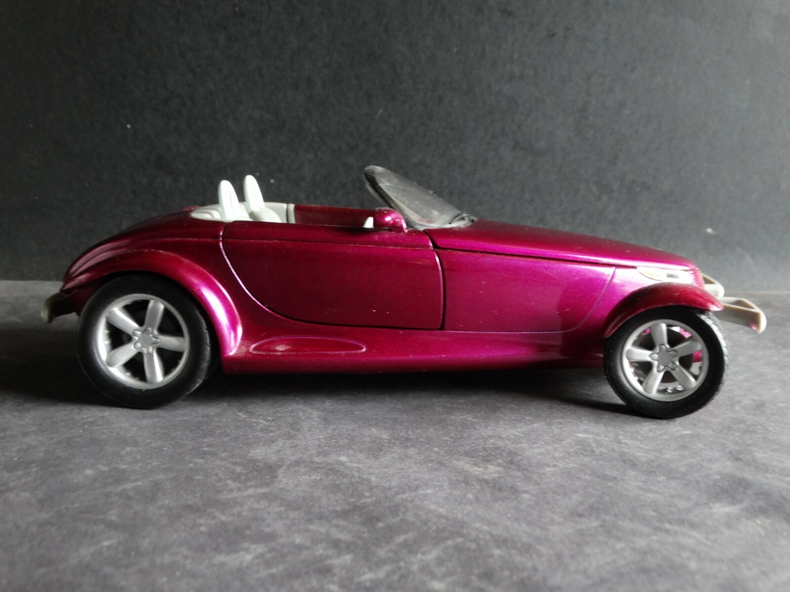 Ertl American Muscle Plymouth Prowler Concept Car 1:18 Scale 1995 ...