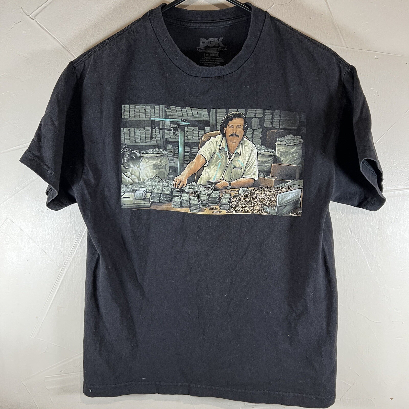 DGK Pablo Escobar Medellin Colombia T Shirt Sz M - Gem