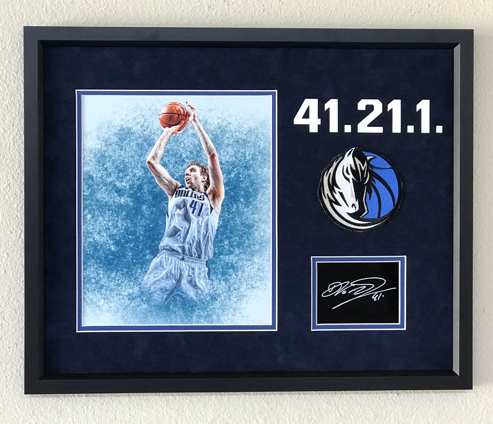 Dirk Nowitzki Signed Autograph Framed Facsimile 41.21.1. Dallas ...