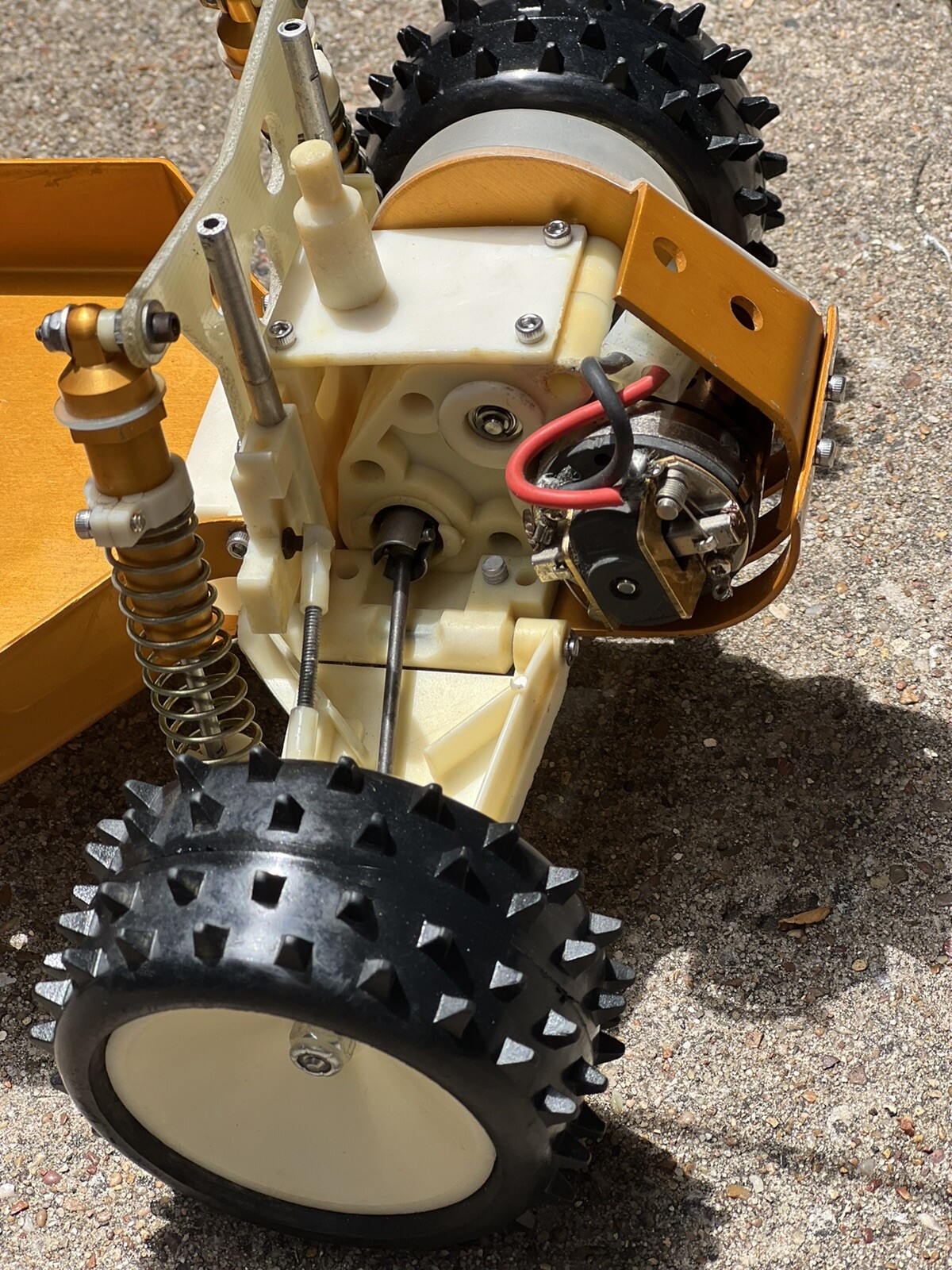 Vintage RC10 Gold Pan Buggy Team Associated | eBay