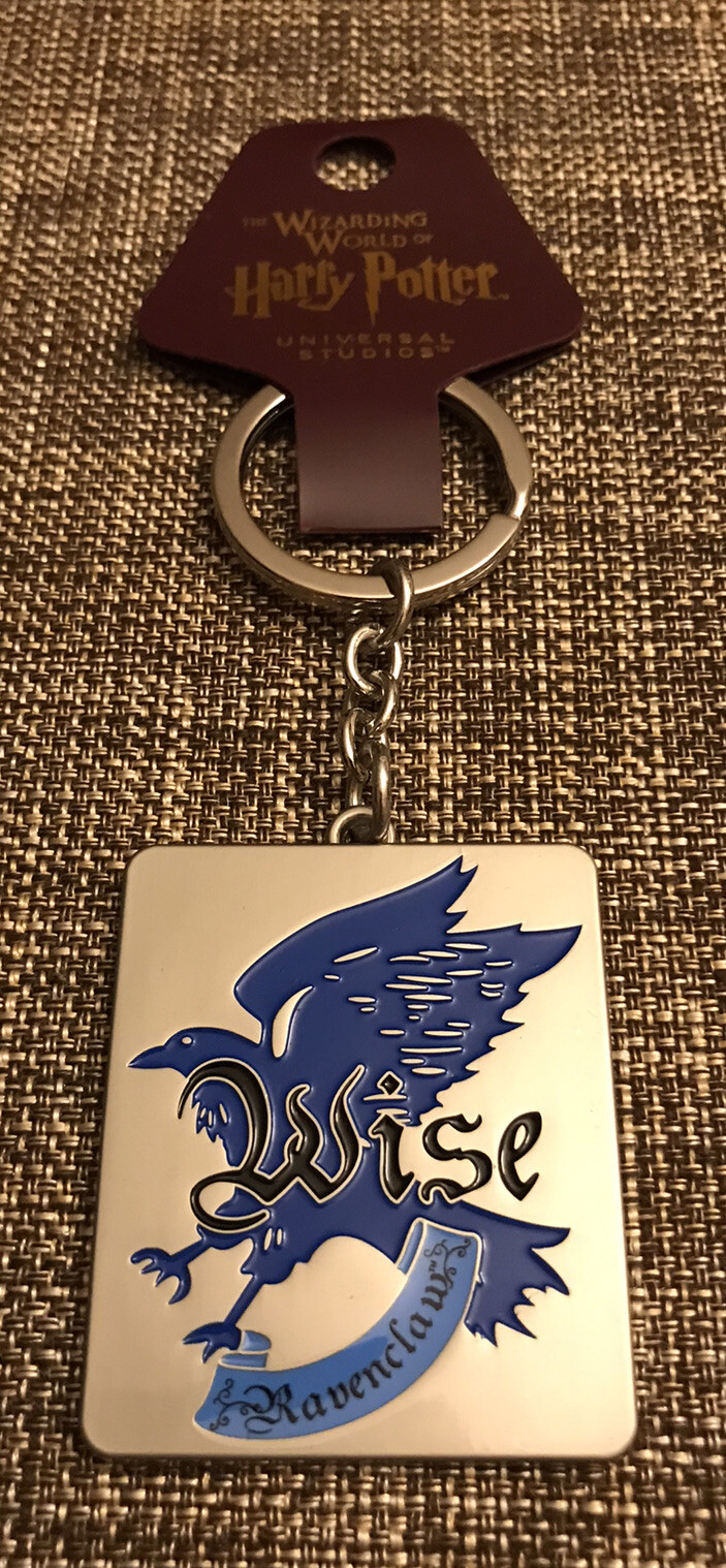 UNIVERSAL STUDIOS THEME PARK HARRY POTTER RAVENCLAW WISE COLLECTIBLE ...