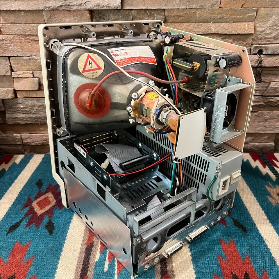 Vintage Apple Macintosh SE 4MB Compact Mac! Keyboard Trackball 800K ...