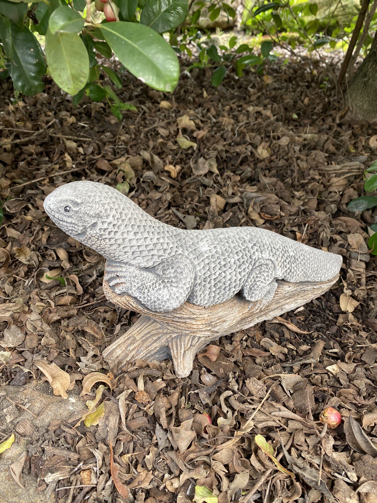 Grasslands Dragon Lizard Statue Ornament Animal Concrete Garden ...