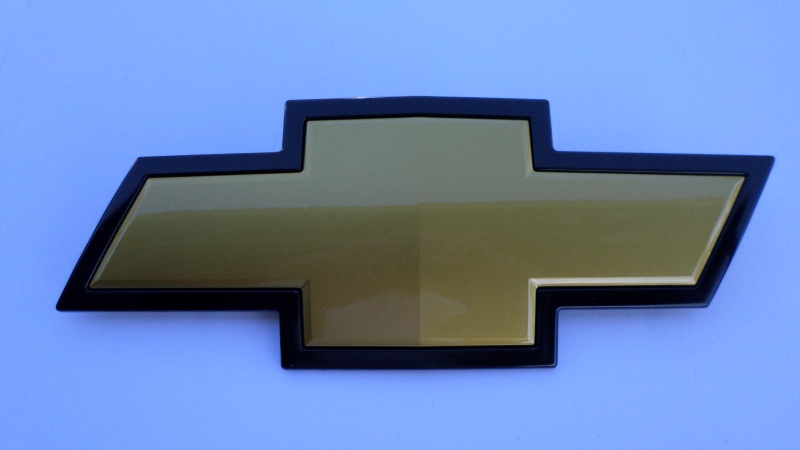 CHEVROLET SILVERADO FRONT GRILL GRILLE BOWTIE EMBLEM BADGE LOGO GOLD ...