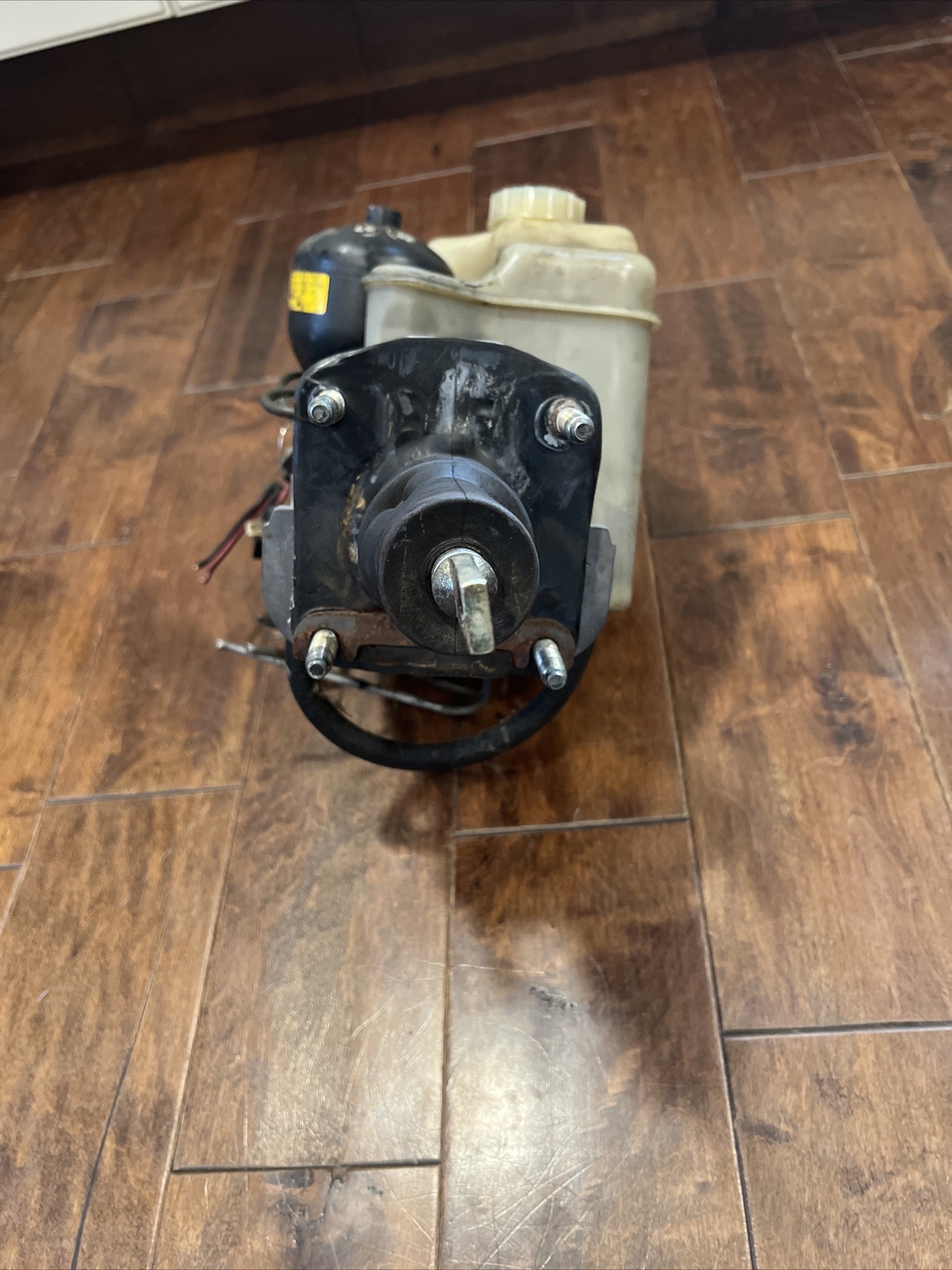 1988-1990 Buick Reatta Riviera ABS Anti Lock Brake Master Cylinder ...