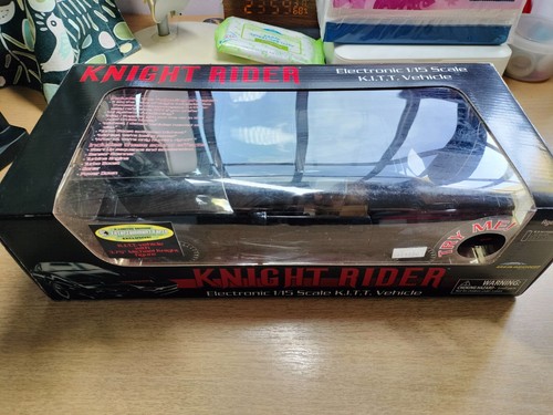 Diamond Select Entertainment Earth Electronic Knight Rider 1:15 K.I.T.T ...