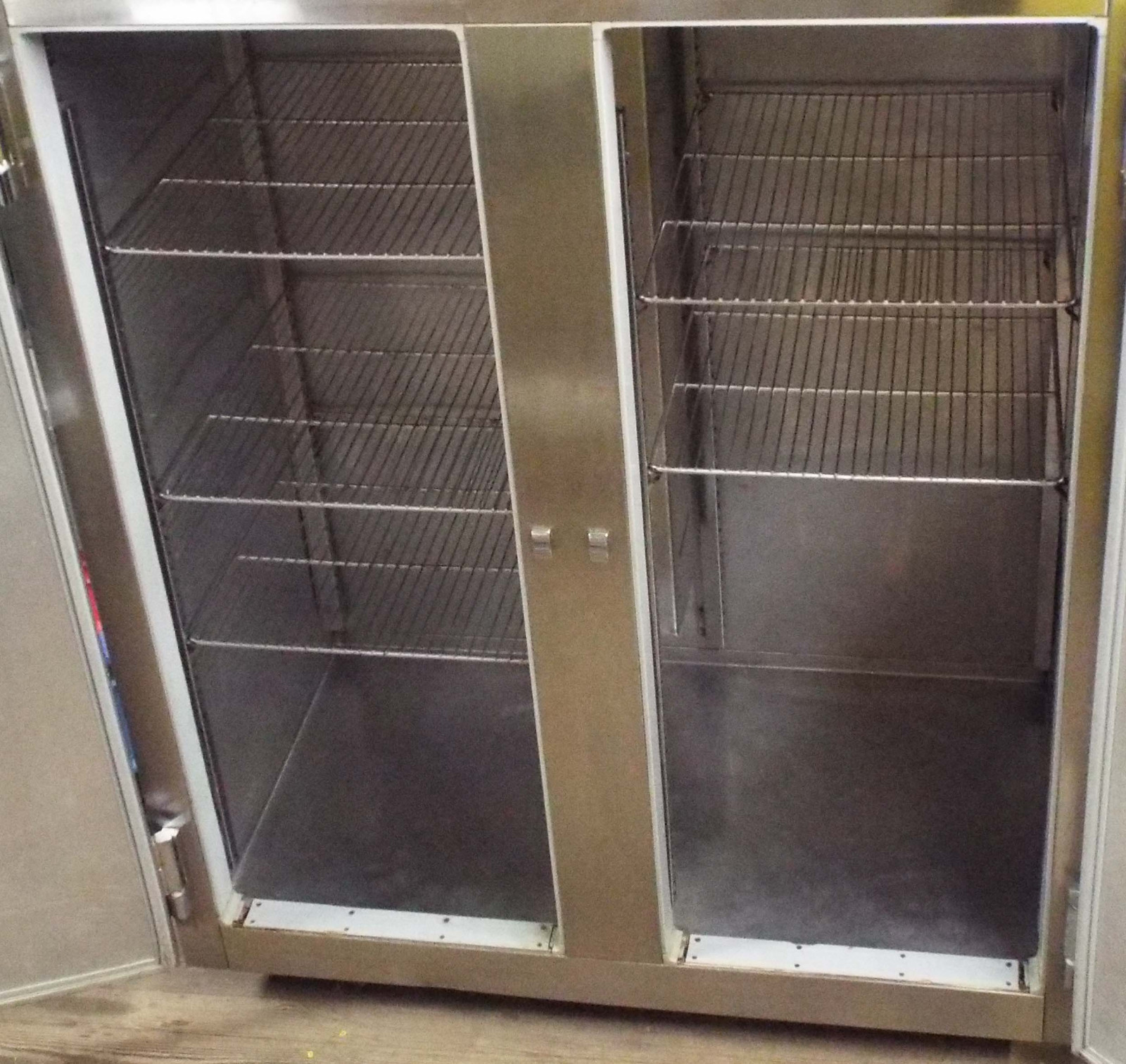 1 USED MCCALL 1045 COMMERCIAL REFRIGERATOR / FREEZER FOR PARTS ***MAKE ...