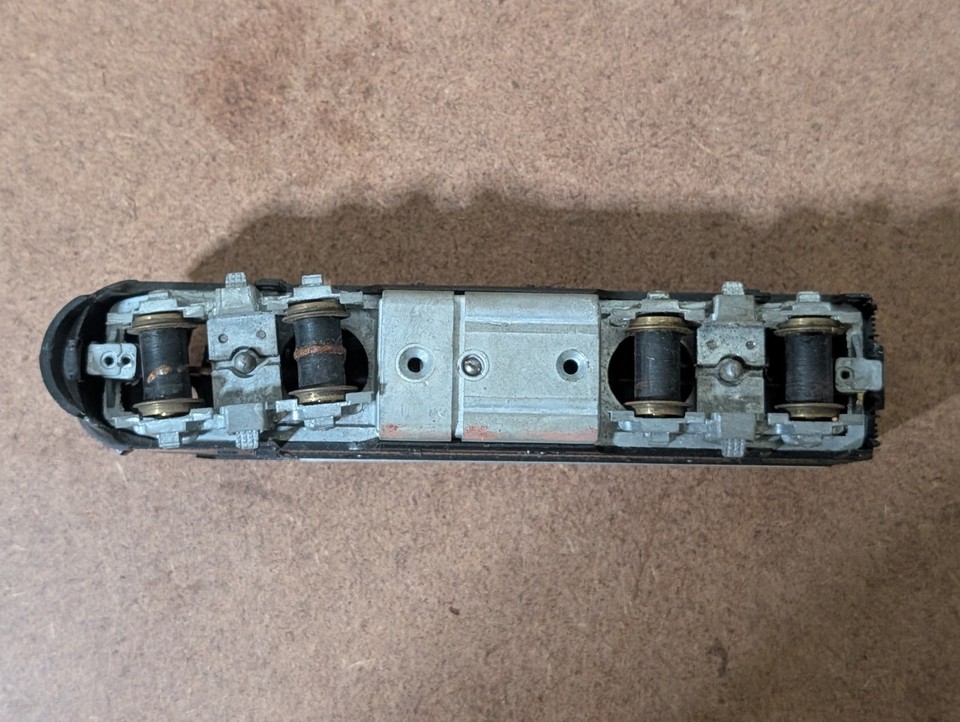 HO Scale Athearn Streamline Southern Pacific A-F7 Diesel Locomotive ...