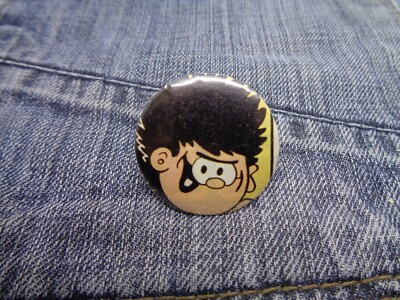 BEANO "Dennis the Menace & Gnasher" Pin Button Badge 32mm Made from ...