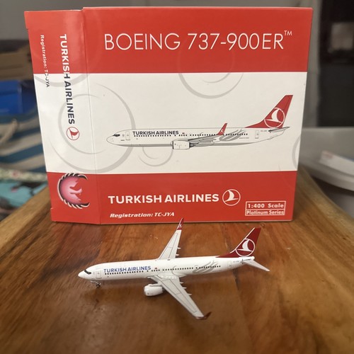 Phoenix models Turkish Airlines Boeing 737-900ER TC-JYA 1:400 scale ...