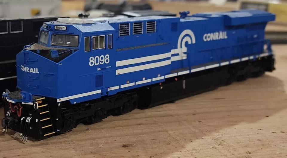 InterMountain 49708 HO Conrail GE ES44AC Heritage Diesel Locomotive ...
