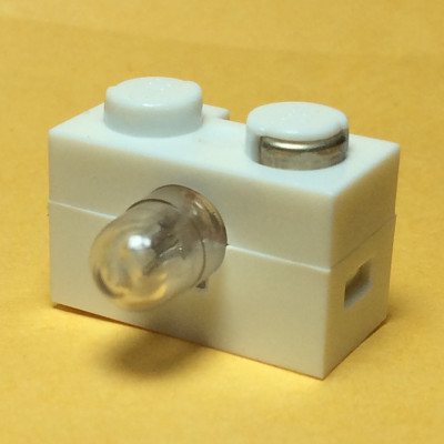NEW LEGO - Electric - Light Brick 1 x 2 with Single Side Light - 9701 ...