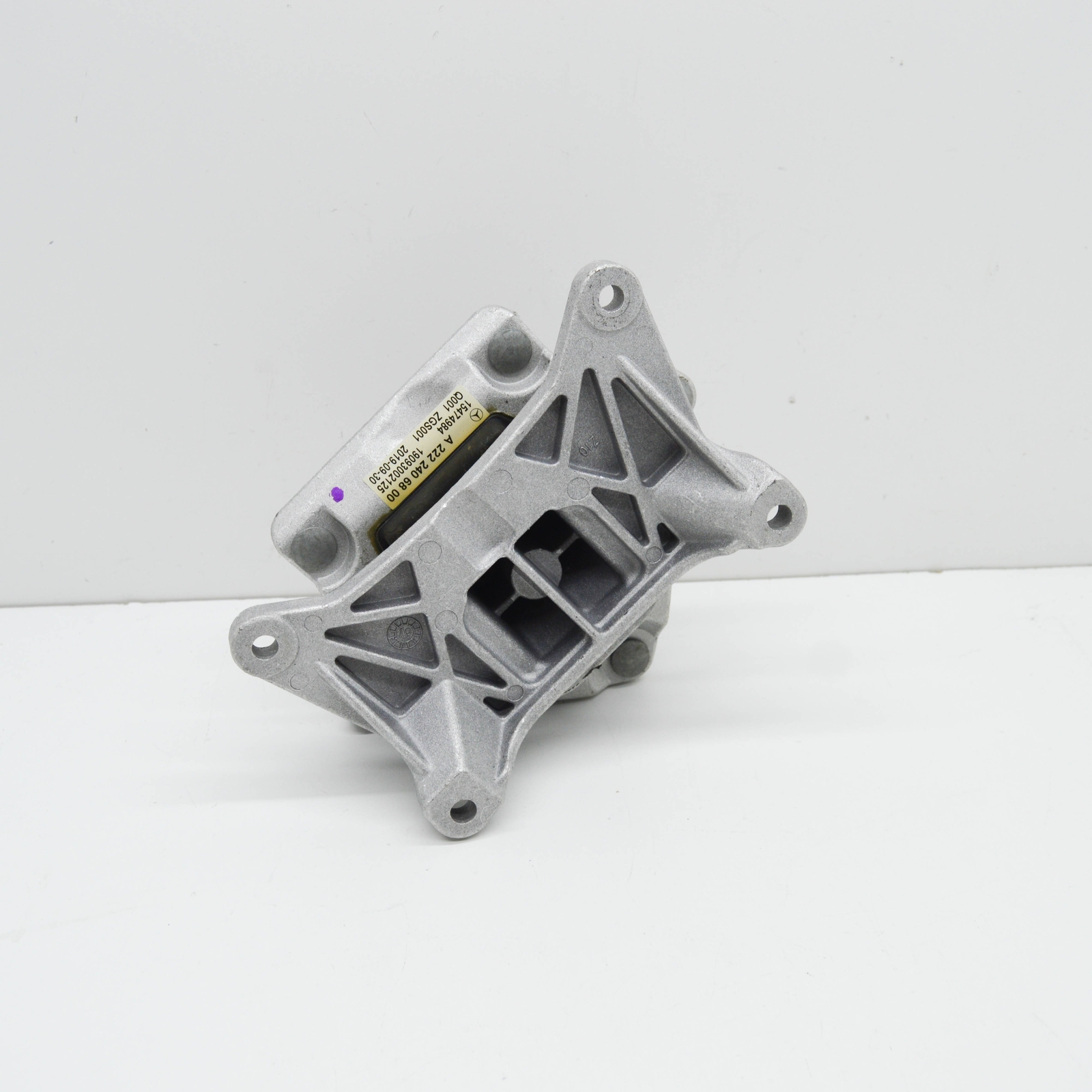 MERCEDES-BENZ S W222 Rear Transmission Gearbox Mount A2222406800 NEW ...