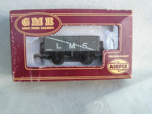 AIRFIX 54379-0 LMS 7 PLANK OPEN WAGON # 602604 in GREY - OO GAUGE MODEL ...