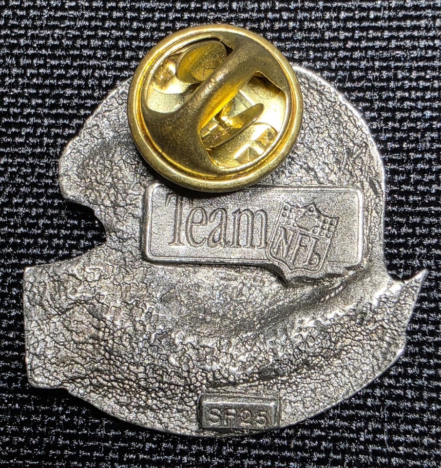 Vintage Pittsburgh Steelers NFL Helmet Pin Badge | eBay UK