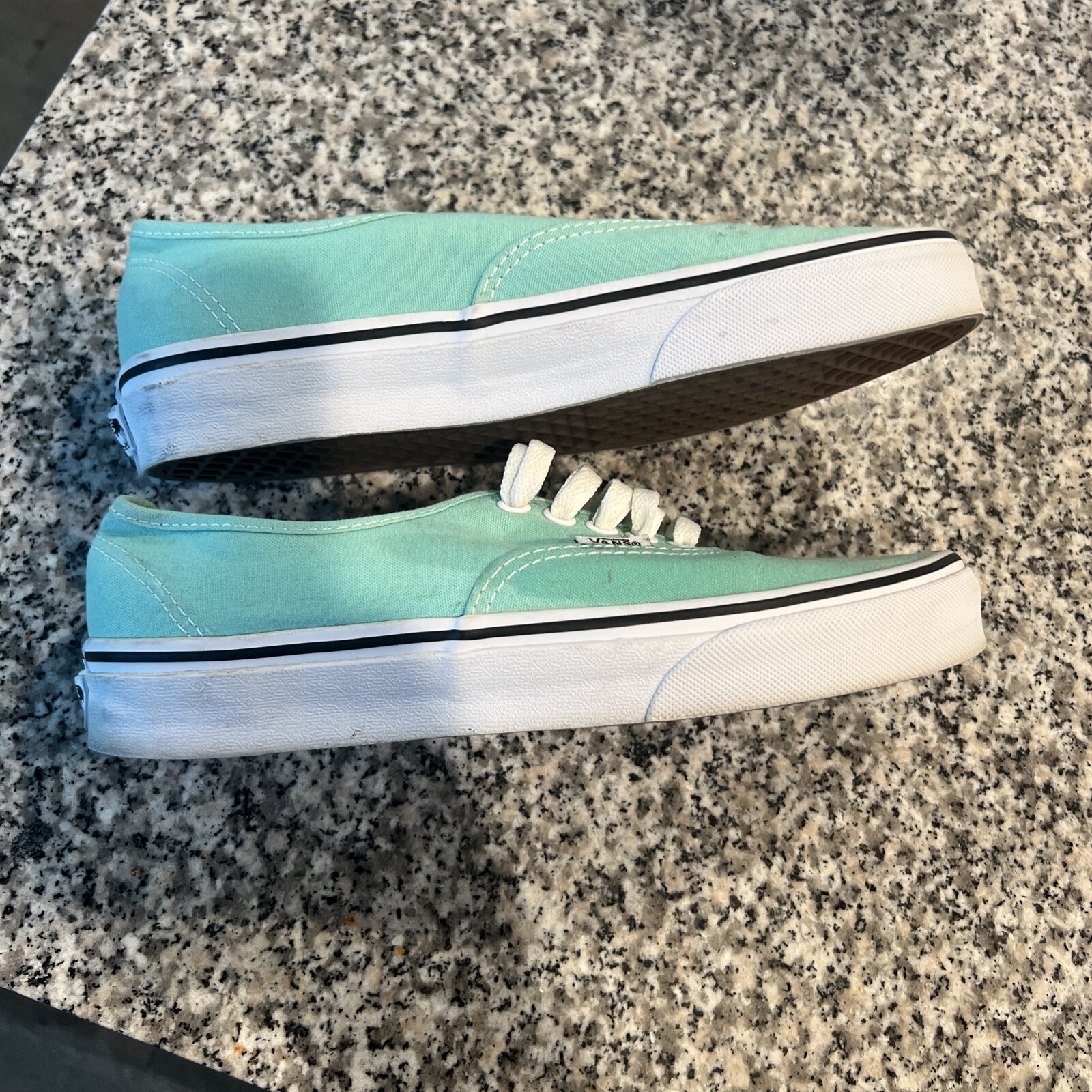 Vans Turquoise Blue Low Top TB9C Sneaker Lace Up Size… - Gem