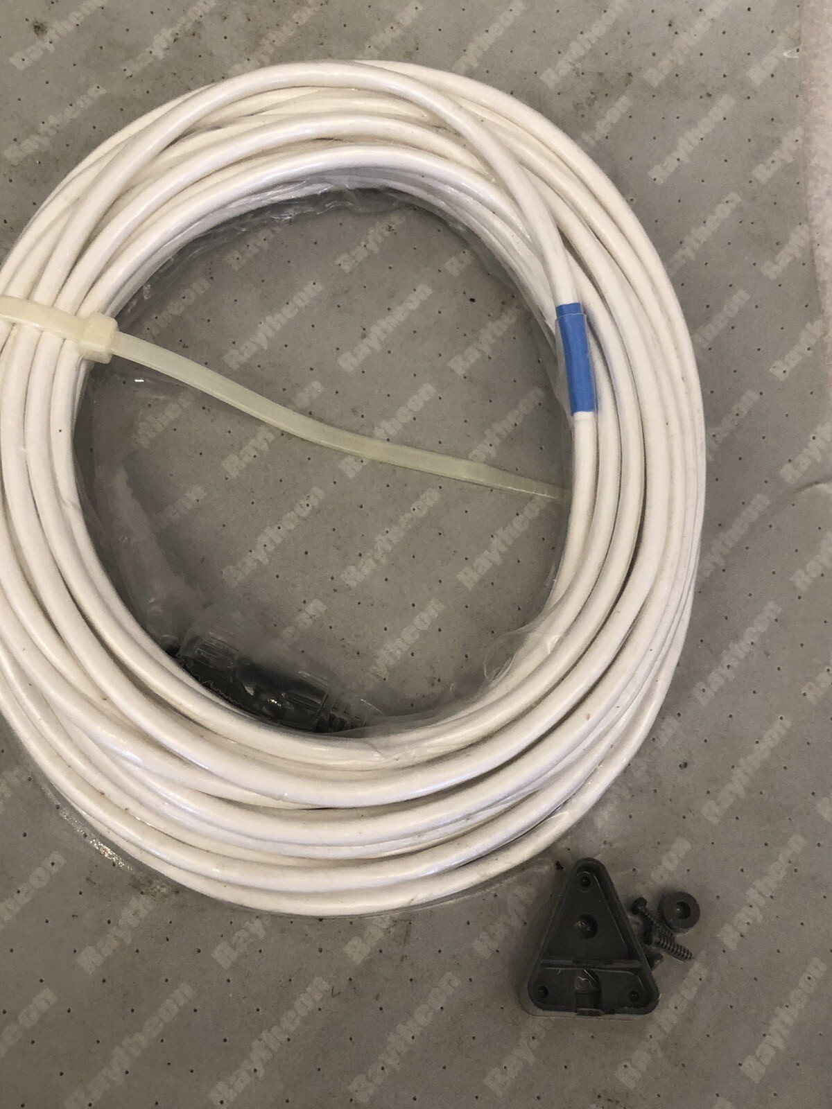 NEW Raymarine GPS CABLE for: A60 A65 RS112 Plus Gps Antenna E32119 ...