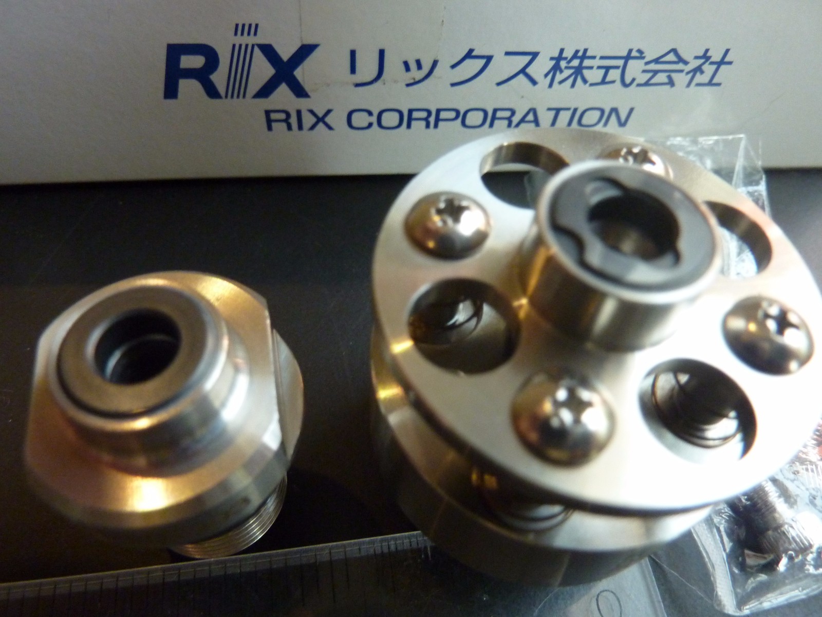 RIX ROTARY JOINT ES20J-8697SUS Fanuc Mitsubishi OKUMA MAZAK MAKINO ...