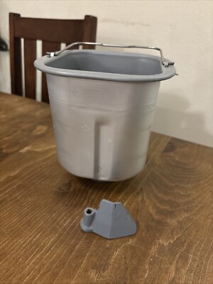 Toastmaster 1155 Bread Machine Maker Replacement Part- Pan & Paddle | eBay