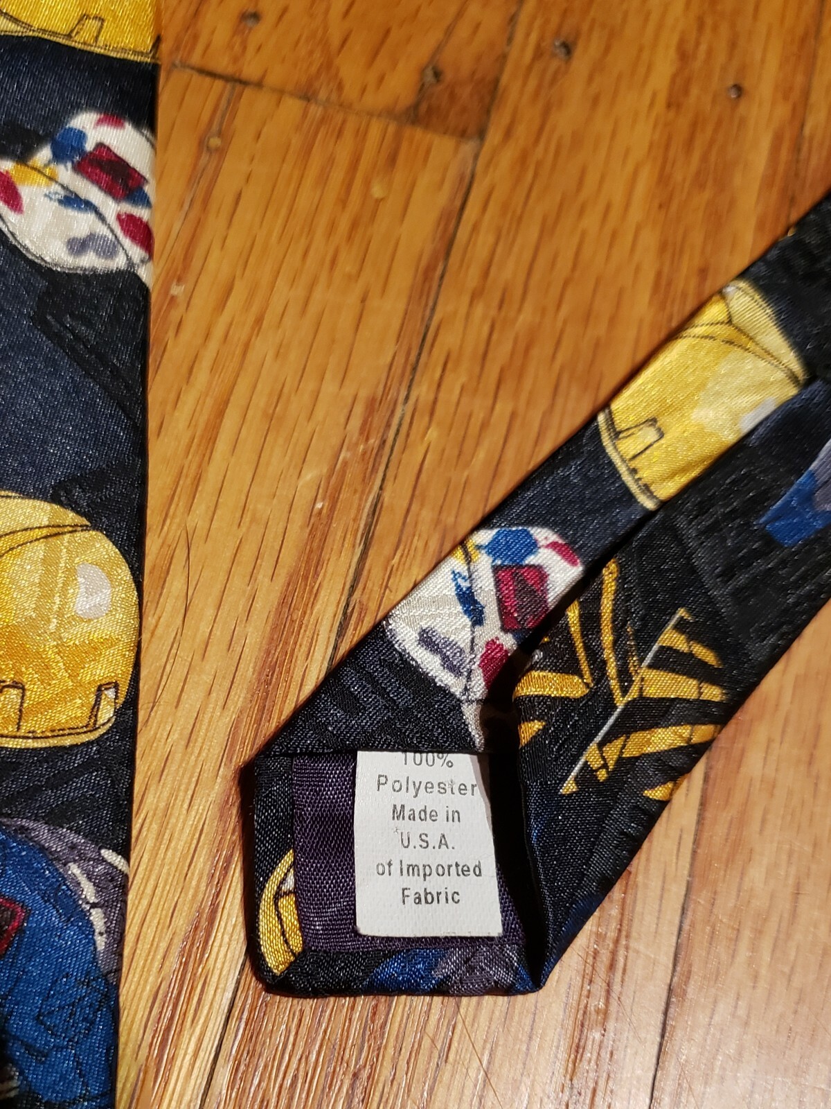 Home Improvement ~Tim "the tool man" Taylor Men's Nec… - Gem