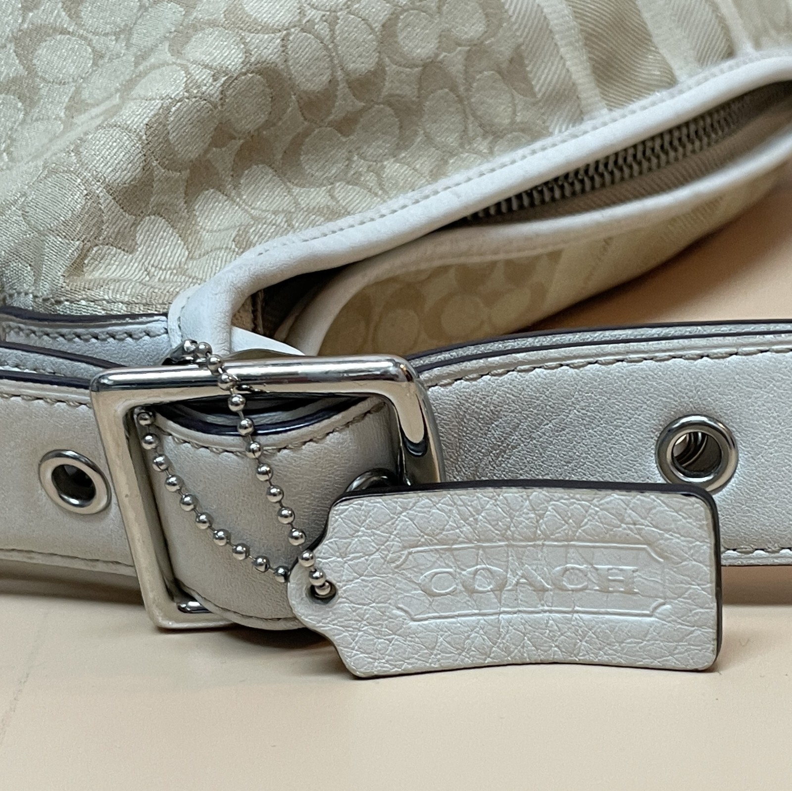 COACH Handbag Beige White Signature Logo Stripe 19918… - Gem