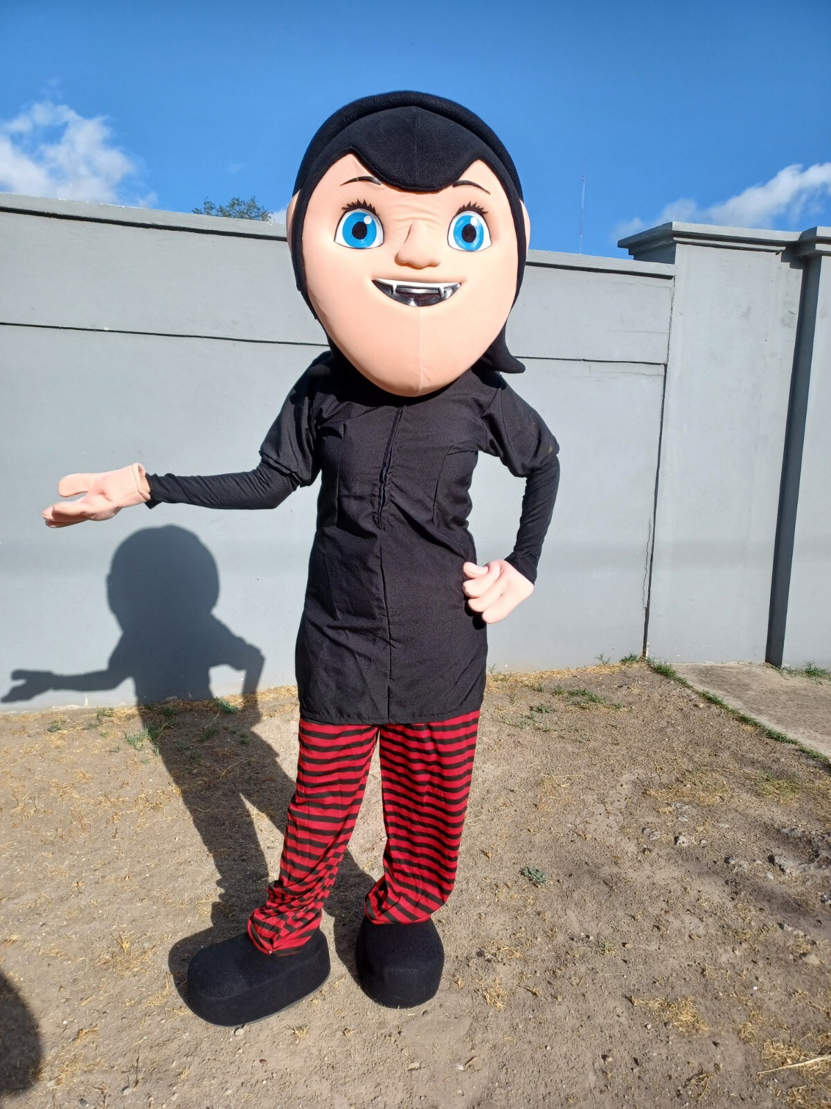 Hotel Transylvania Mavis Classic Women's mascot Costu… - Gem