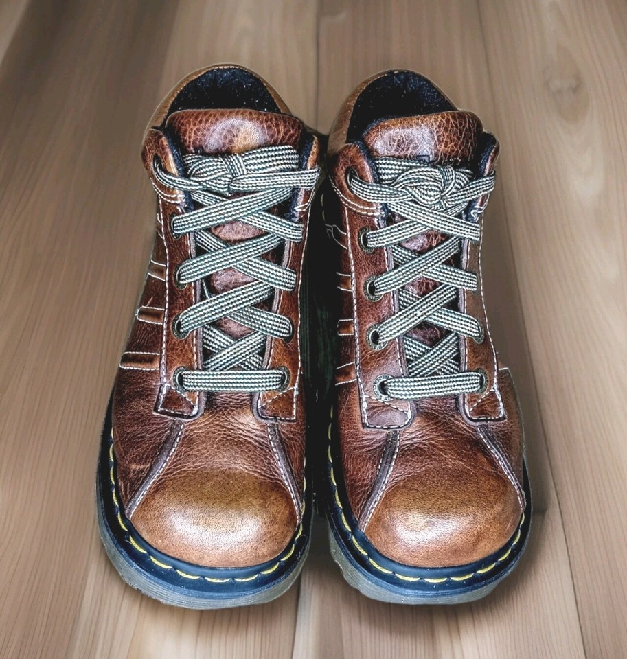 Dr Martens Brown Leather Brogue Shoes / #2C01 / Womens US Size 6 / Y2K ...