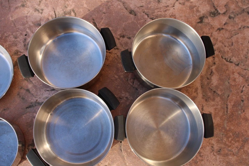A LOT OF 8 Revere Ware NON MAGNETIC Copper Bottom SKILLET PAN POT ...