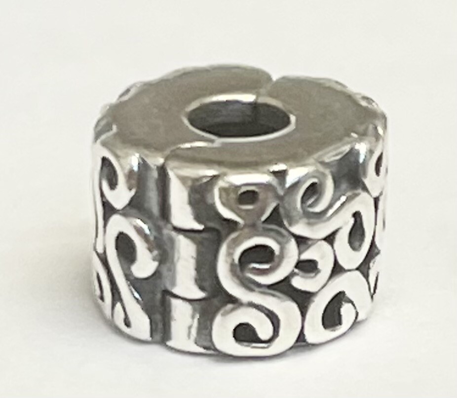 Authentic Pandora Moments S Clip/Charm/Bead Silver 92… - Gem