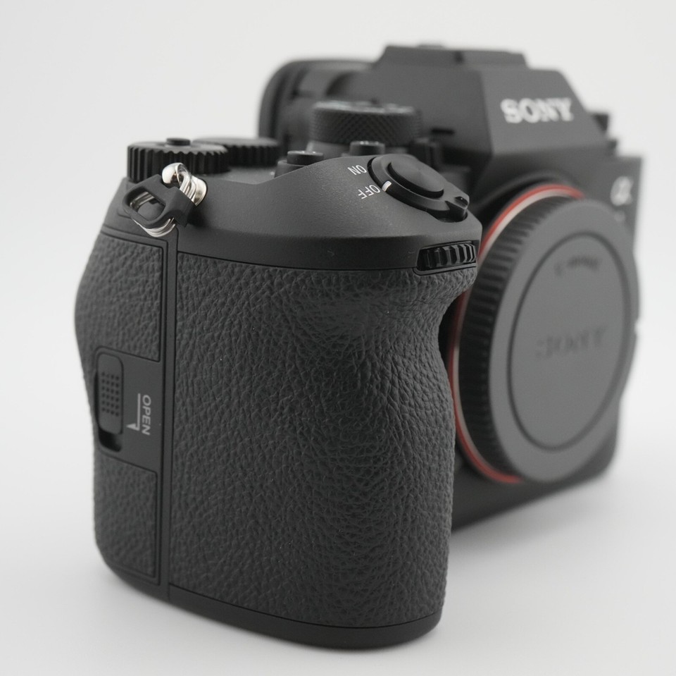 Sony A1 II 50MP Stacked Sensor Mirrorless Camera ILCE-1M2 - A1ii - LN ...