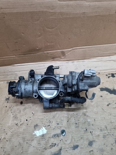 Throttle Body 2203050142 For Toyota Land Cruiser Amazon 100 Lexus LX470 ...