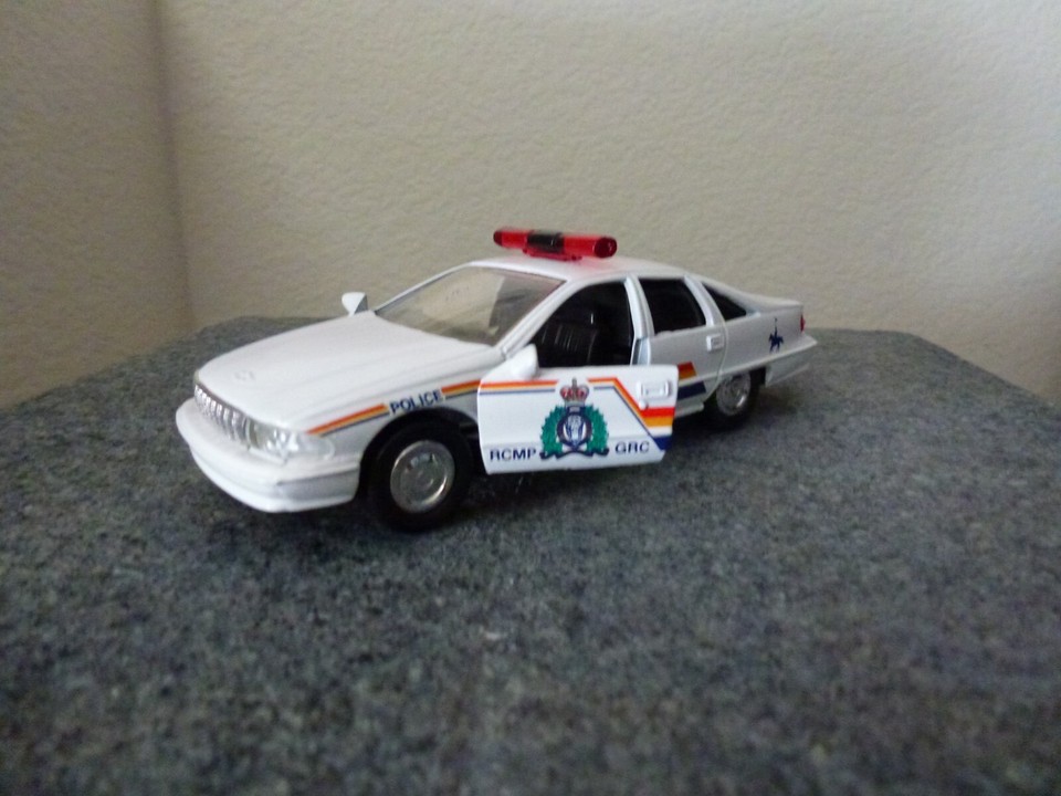 Road Champs 1993 RCMP GRC Police Chevy Caprice | eBay