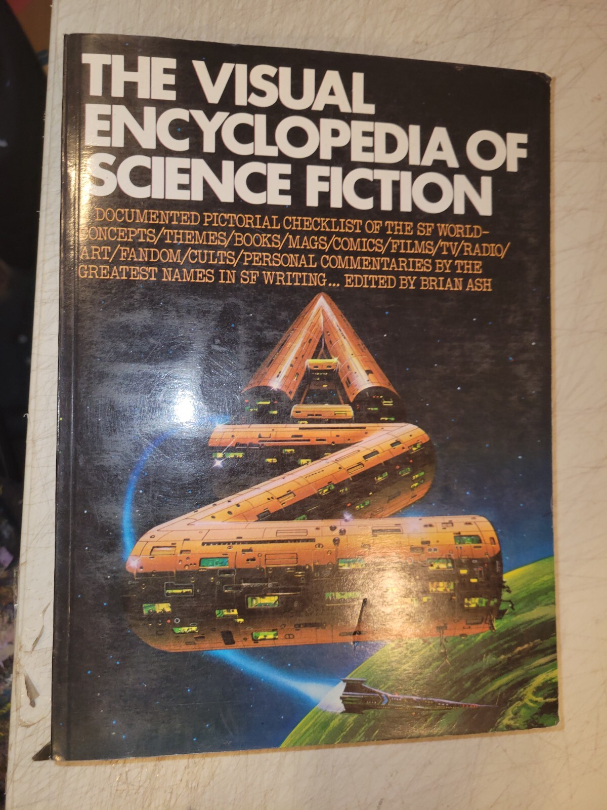 The Visual Encyclopedia of Science Fiction 9780517531754| eBay