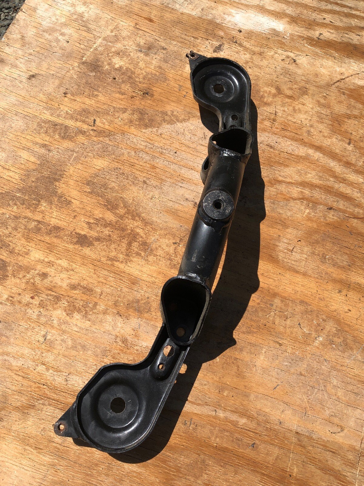 01-06 BMW E46 M3 Differential Diff Support Cross Member Bracket Mount ...