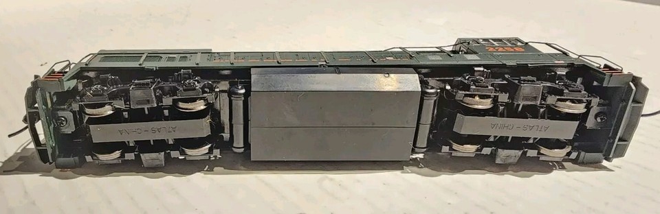 Atlas HO Scale GE U23B Locomotive Western Pacific #2258 | eBay