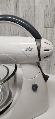 Rival 12 Speed Stand Mixer # FPRVSM0001 White Bowls & Several Beaters ...
