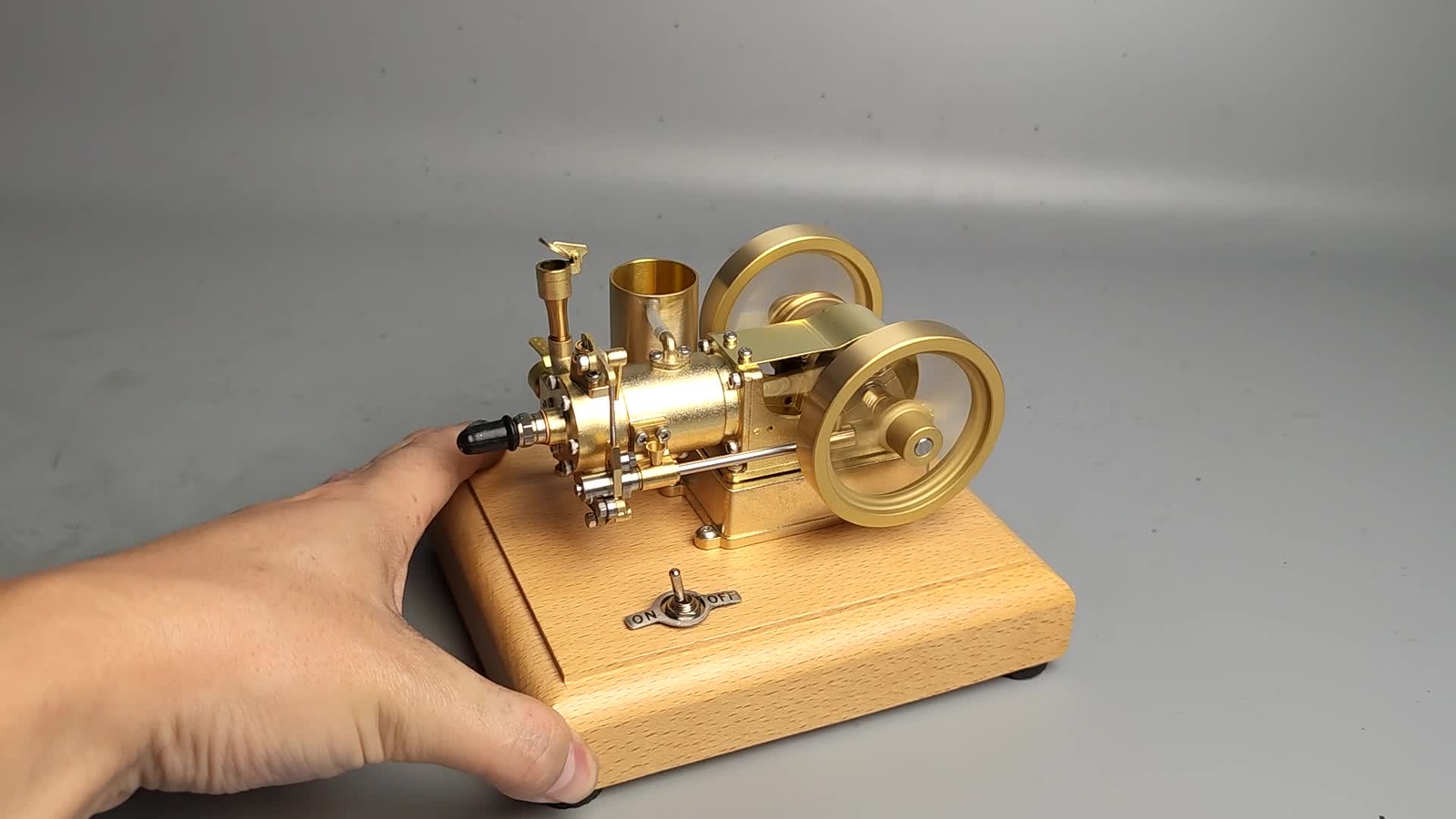 EngineXpert Vintage Hit & Miss Gasoline Engine Model - M25 Mechanical ...