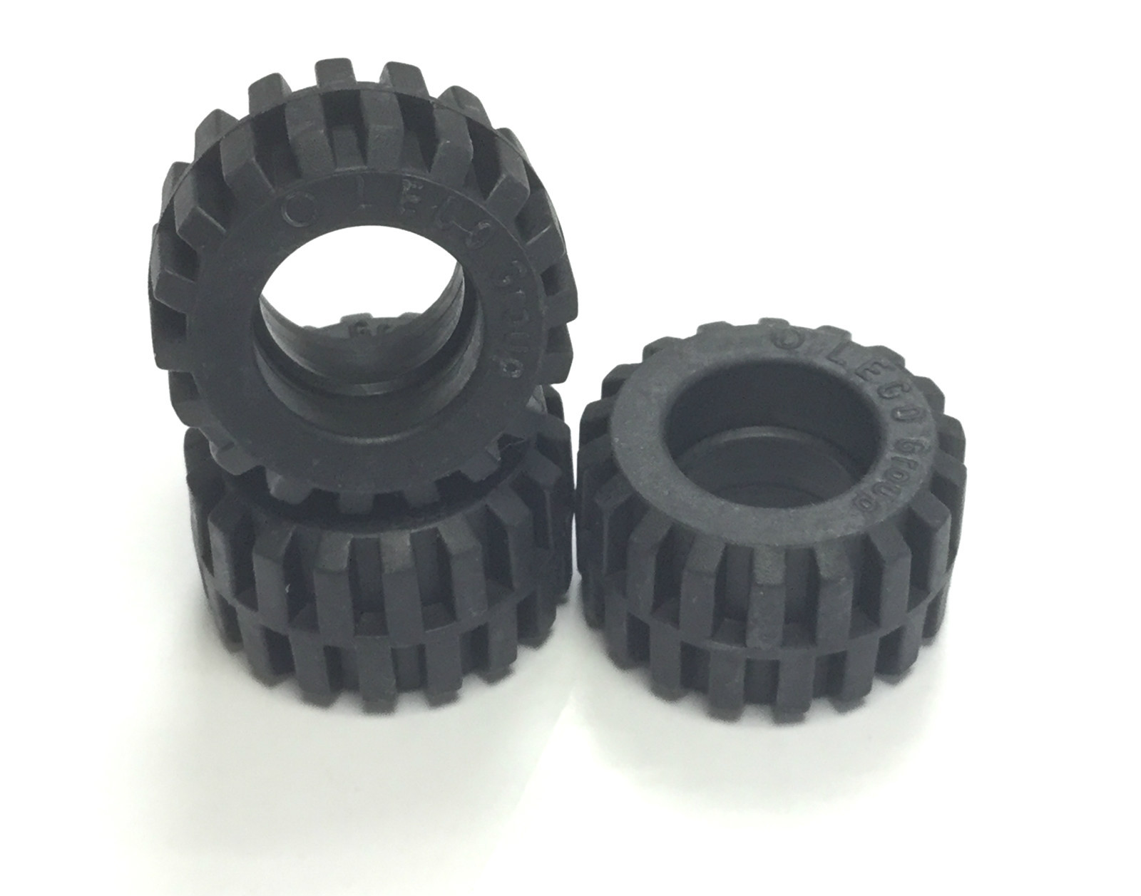 LEGO 87697 Tire 21mm D. x 12mm - Offset Tread Small Wide, Band Around ...