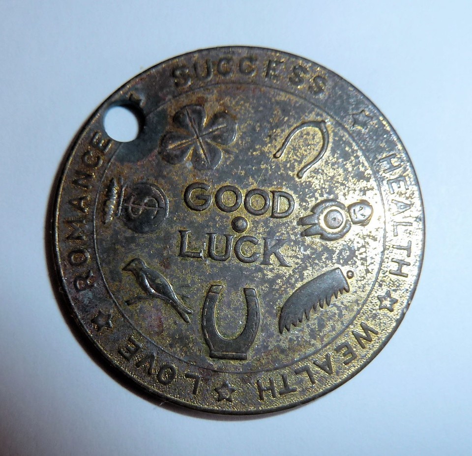 Good Luck TOKEN PALISADES INTERSTATE PARK Bear Mountain Bear Figure NY ...