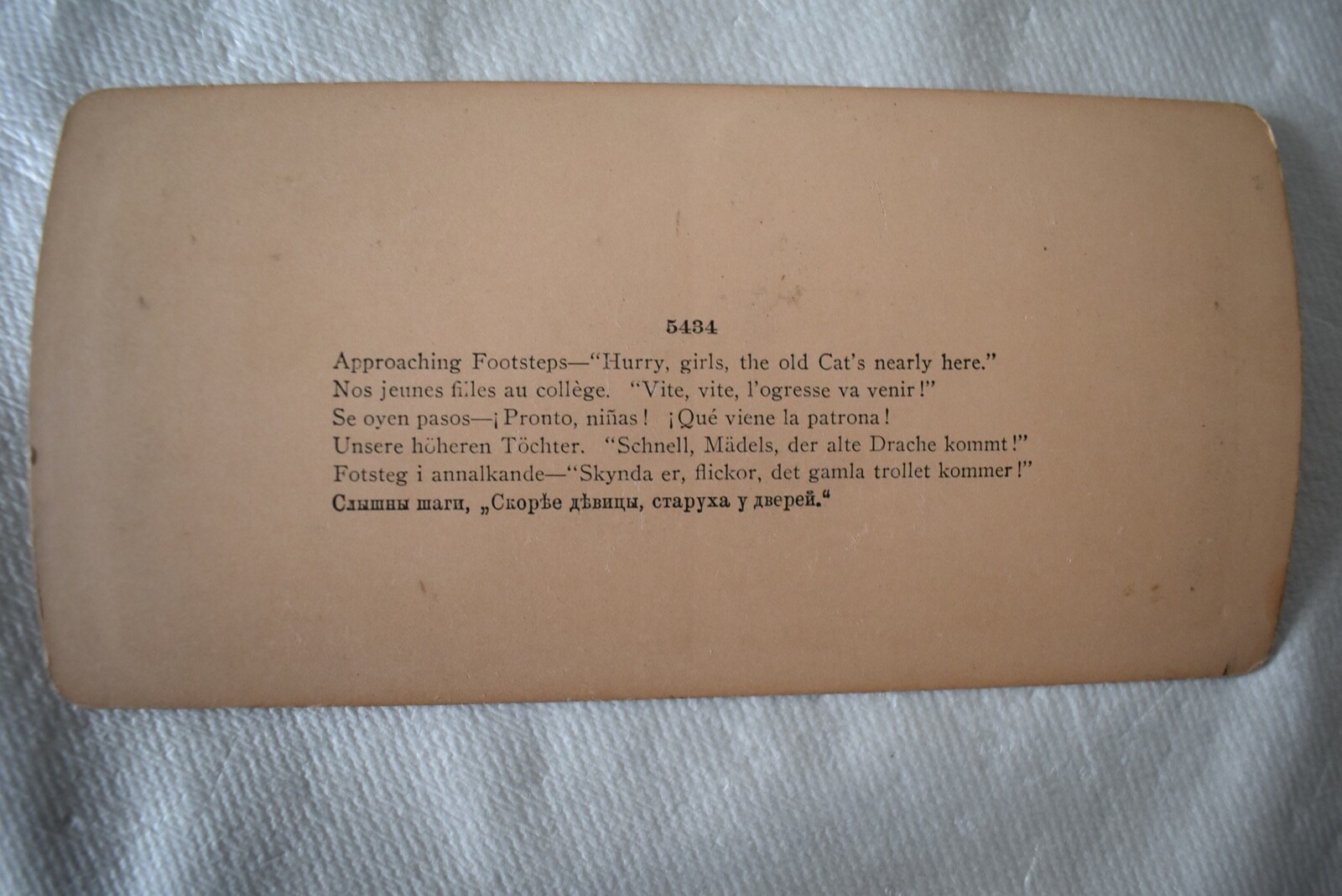 CARTE PHOTO STEREO APPROACHING FOOTSTEPS HURRY GIRLS 1902 WHITE & CO ...