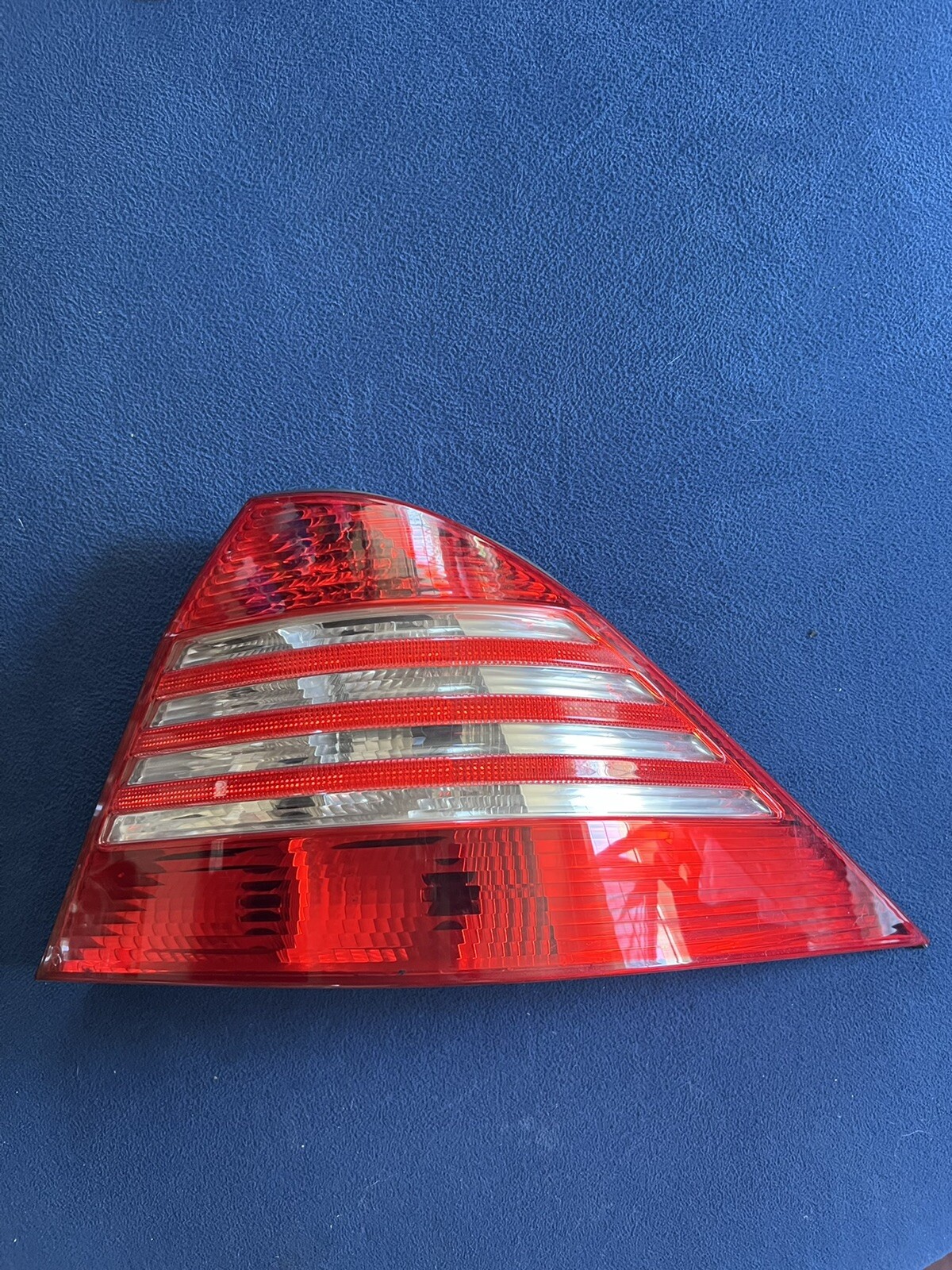 OEM Mercedes Benz Tail Light Lamp Pair Set A2208200764 | eBay