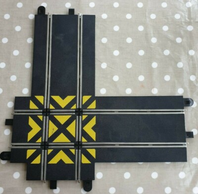 SCALEXTRIC SPORT TRACK C8210 90° ANGLE CROSSOVER CROSSOVER ** FREE UK P ...