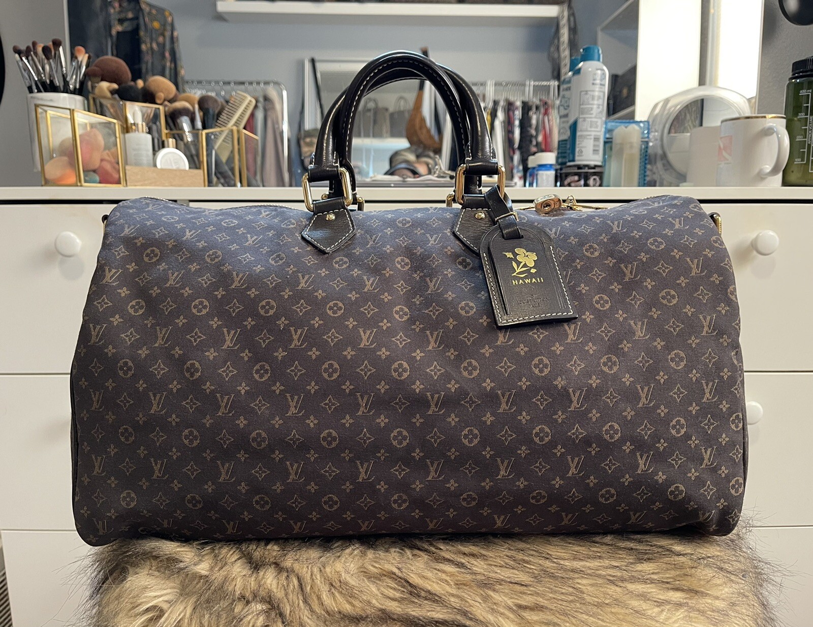 100% Authentic Louis Vuitton Speedy 45 - Gem