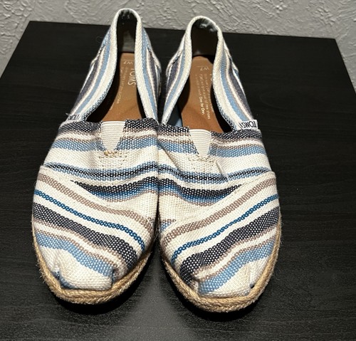 Toms Striped Slip On Shoes Women’s Size 7 | eBay