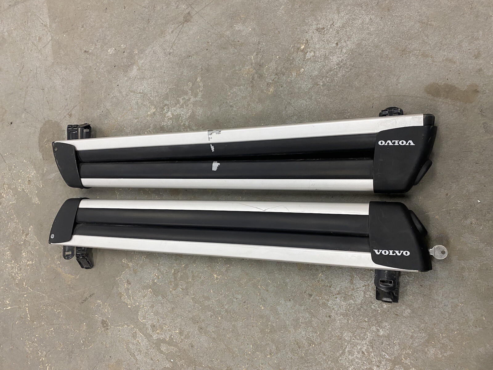 Volvo Ski & Snowboard Roof Rack Hold Down Clamps Pair w/Key! OEM #2744E ...