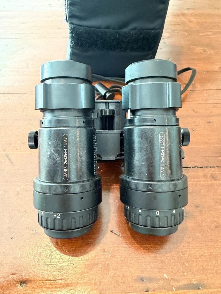 ANVIS 9 AN/AVS-9 Night Vision Goggles NVG F4949G-TG MFR. 13567 Military ...