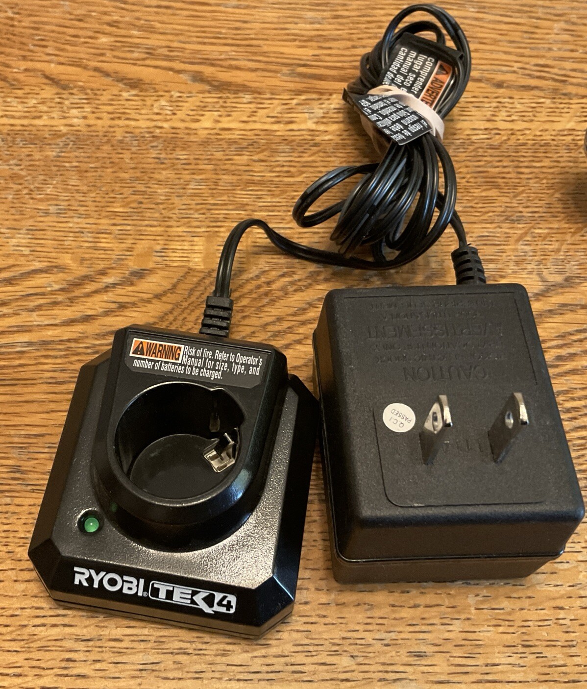 Ryobi TEK4 HP53L 4V Cordless Screwdriver Drill w/ battery & charger | eBay