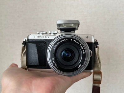 OLYMPUS PEN E-PL7 Digital Camera silver black color | eBay