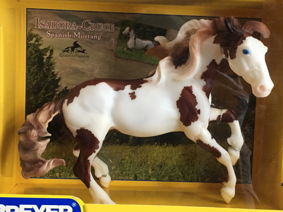 Isadora Mustang ISADORA CRUCE RARE BREYER Horse Mustang Mint Condtion.